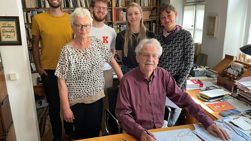 Das Sams kommt ins Museum – Paul Maar übergibt sein Archiv - Buchmarkt ...